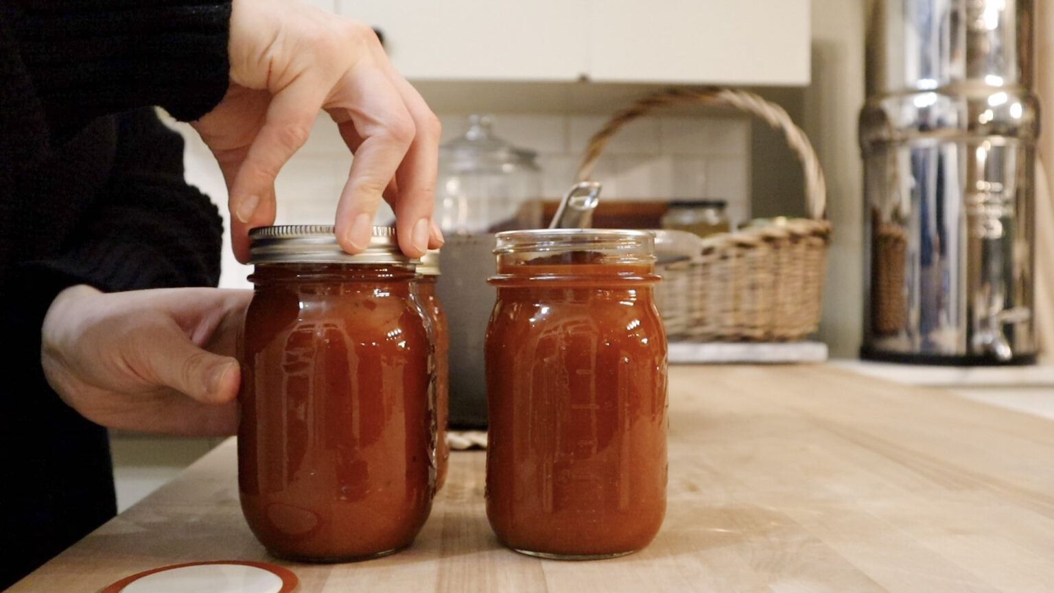 How To Make & Can Homemade Ketchup